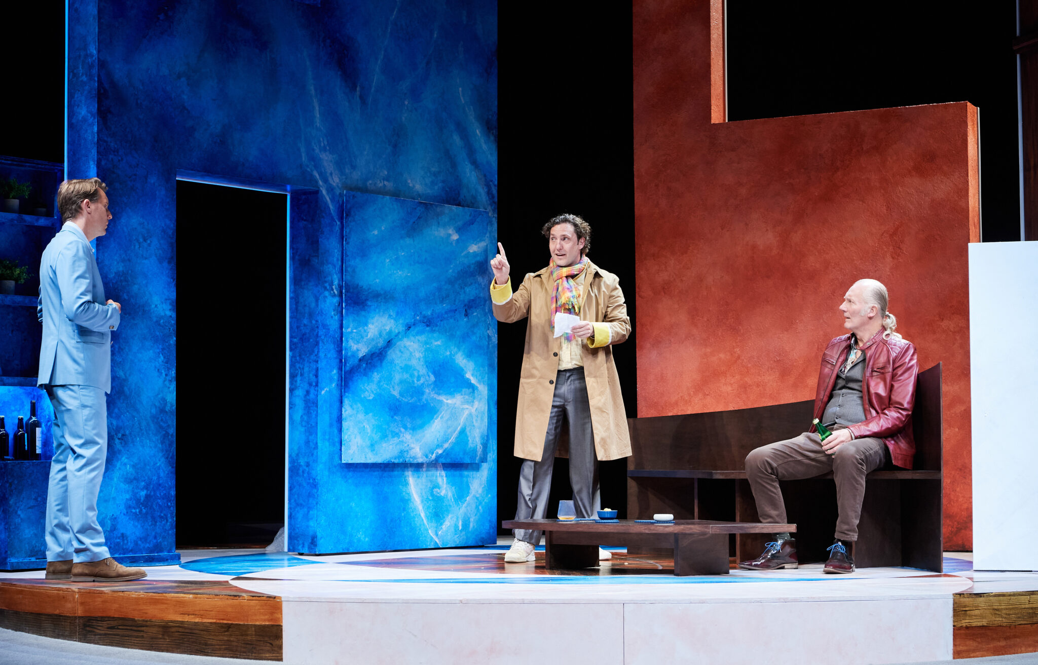 Art by Yasmina Reza at Norwich Theatre